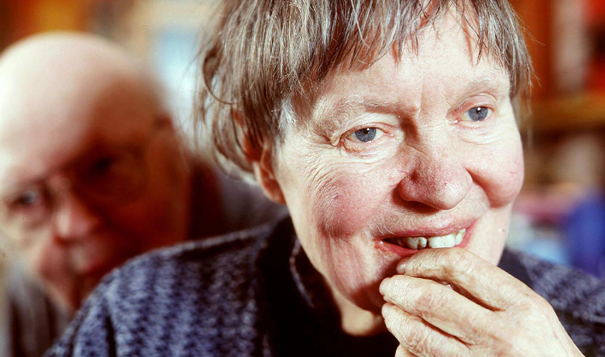 Murdoch, Iris | forfatterweb